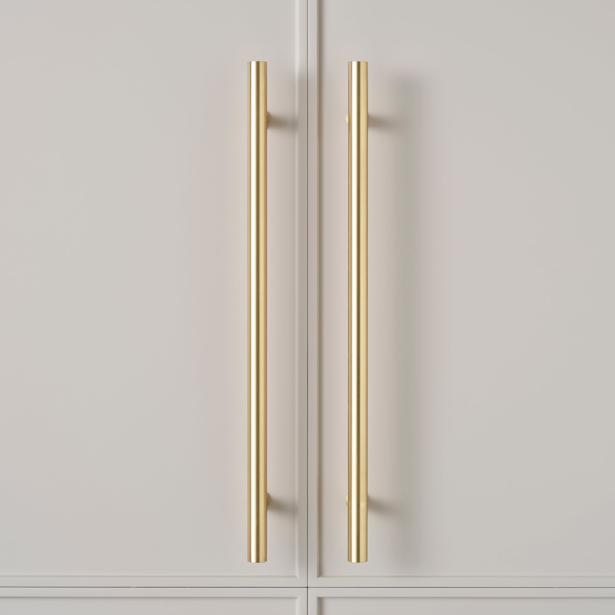 Strand Solid Brass Handle – Castella